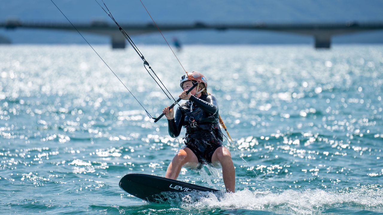 SYNC Carbon Race | FLYSURFER